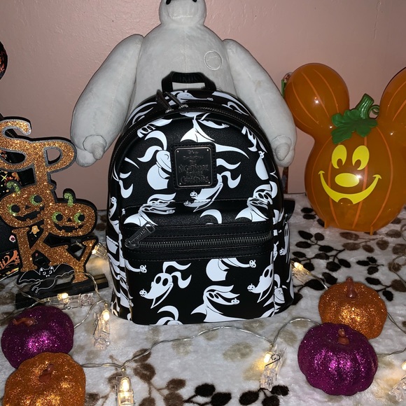 Loungefly | Bags | The Nightmare Before Christmas Loungefly Backpack ...
